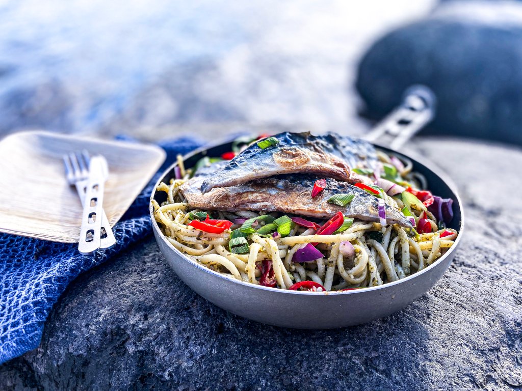 Sprøstekt fisk med pasta - NJFF