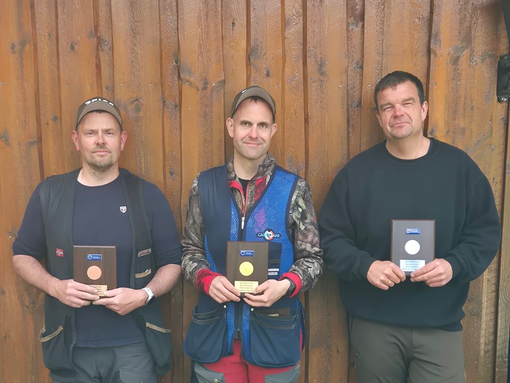 Knut Magne Bjørnstad regionmester i nordisk jaktskyting 2025 - NJFF Østfold